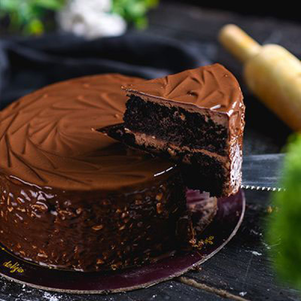 Delizia Bakery | Online Cake Delivery in Karachi